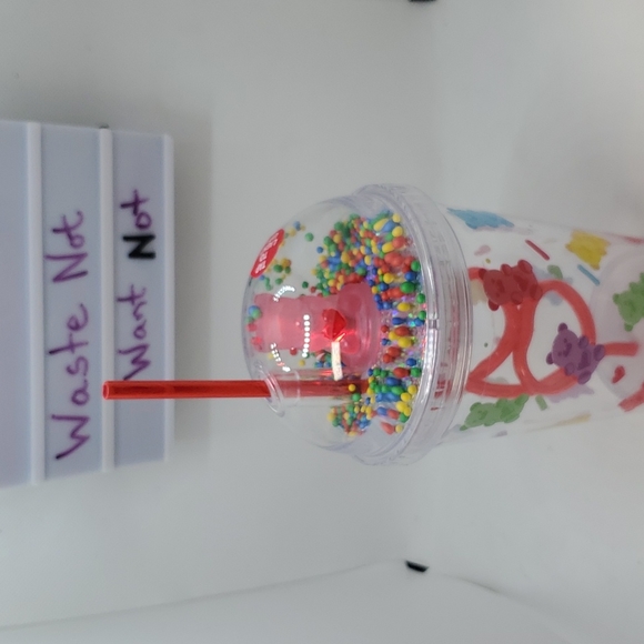 walgreens | Kitchen | Bn Gummy Bear Heart Light Up Cup Wstraw | Poshmark